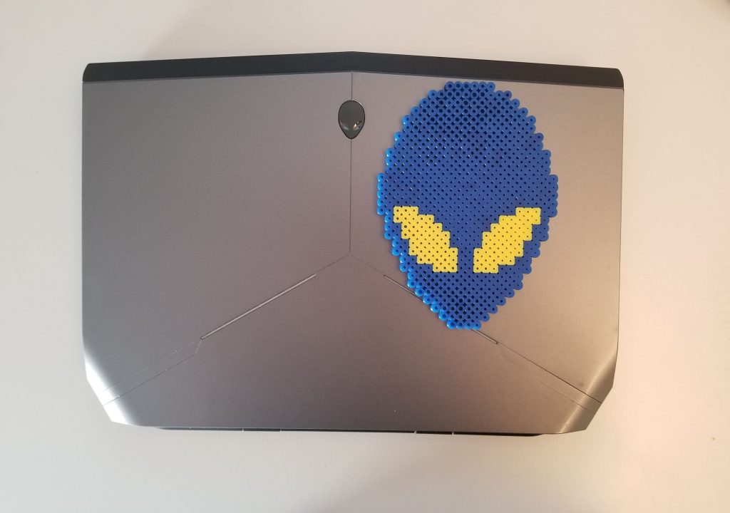Alienware Logo – Pixel Art and Perler Bead Sprites